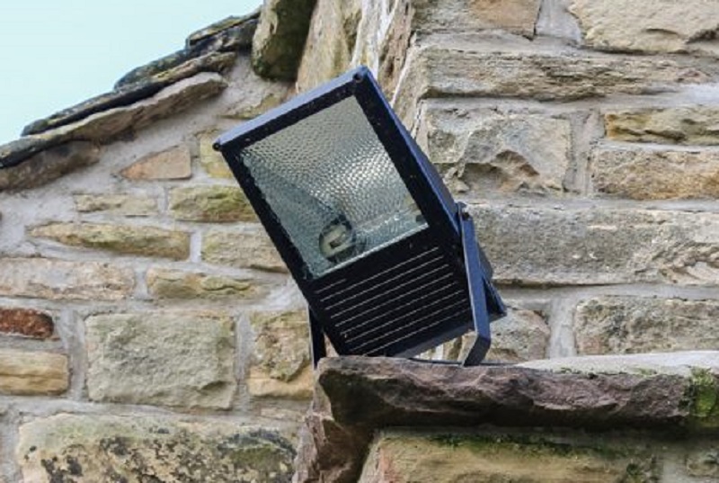 The Benefits of Outdoor Flood Lighting - Tri Star Electric